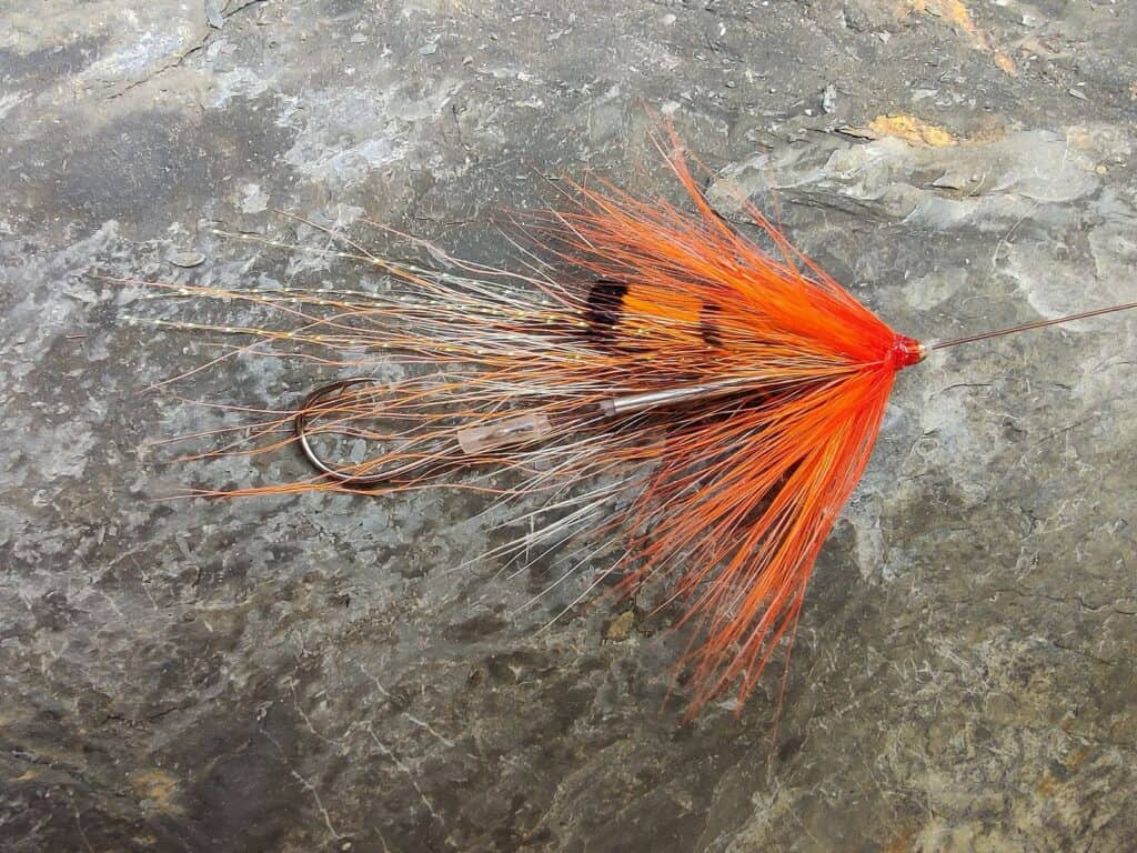 Tying an Ally’s Shrimp Intruder Tube Fly - TUBE FLIES